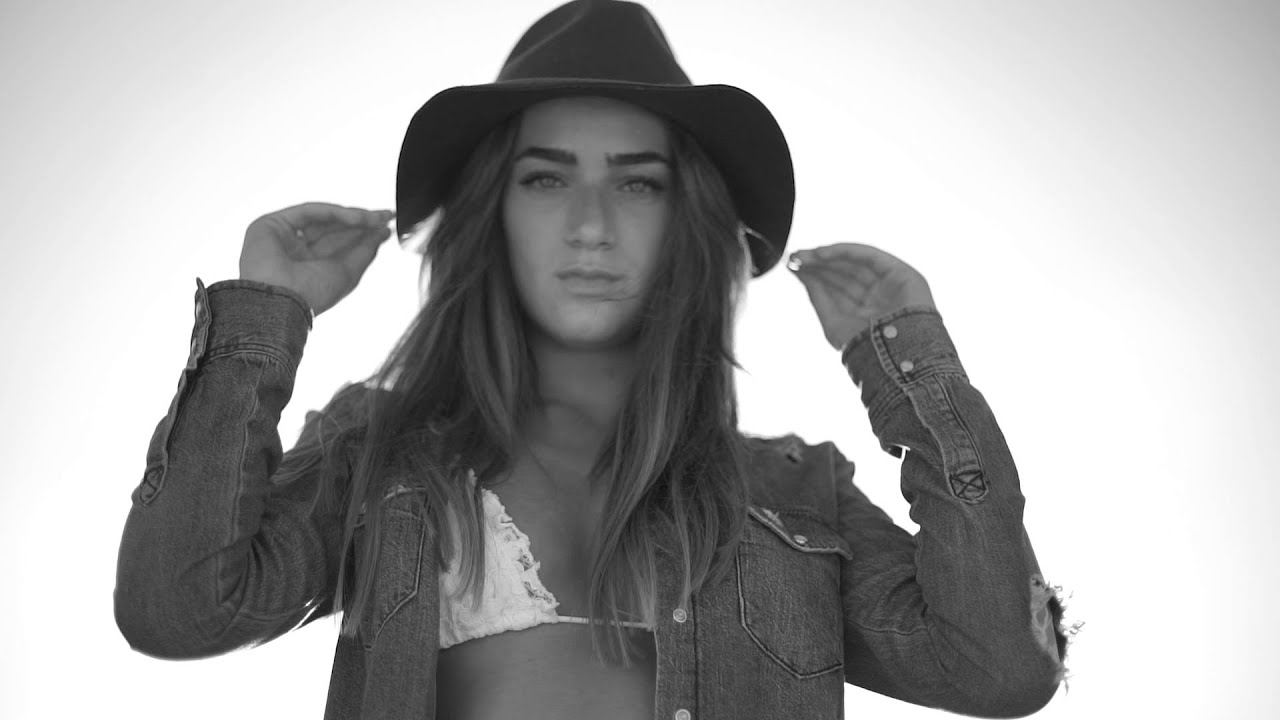 Neta & Noa instagram black & white - YouTube