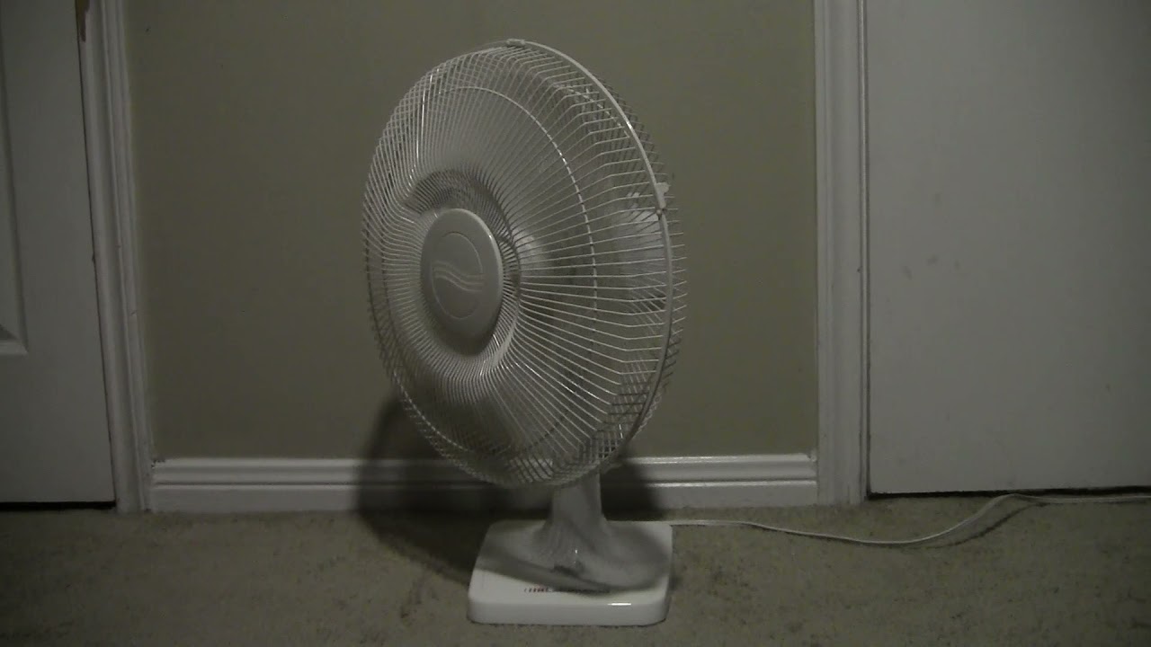 Lakewood (Kuo Horng) RR/16 Oscillating Table Fan - YouTube