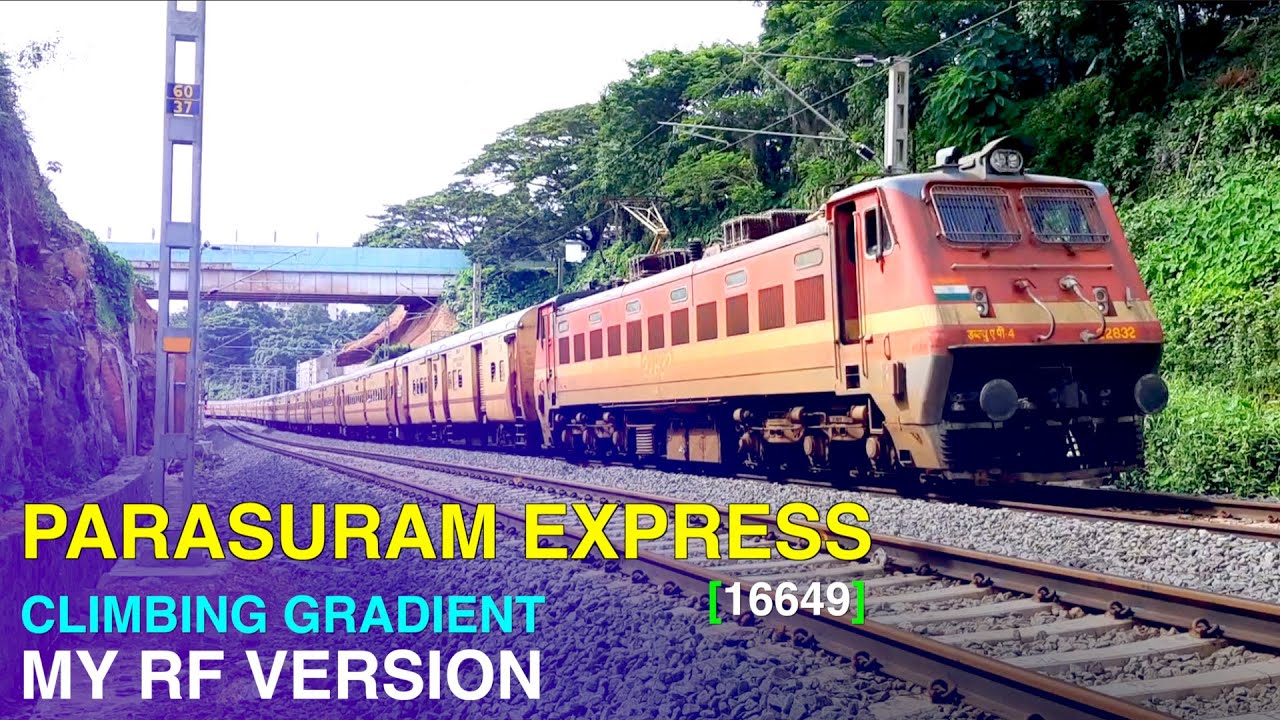Parasuram Express Departing Kottayam Station | Mangaluru To Nagercoil ...
