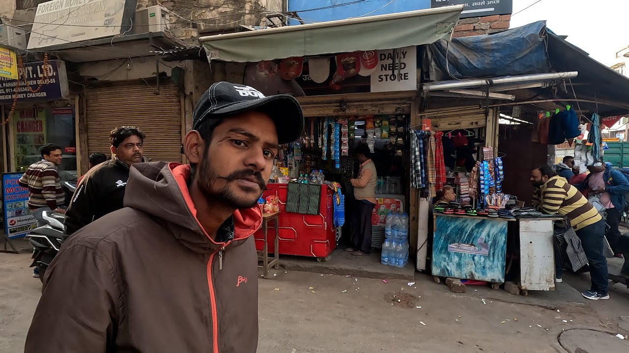 Solo In India's Most DANGEROUS Hood: Paharganj, Delhi 🇮🇳 - YouTube