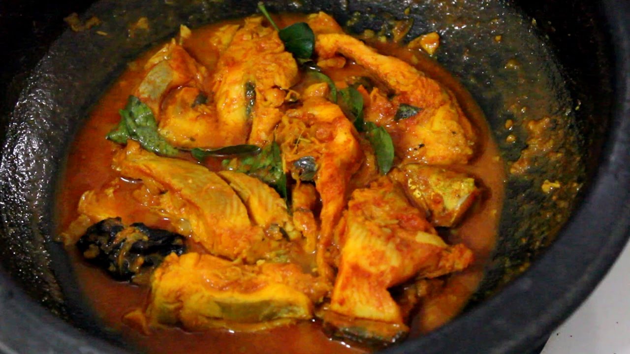 Meen vattichathu/kerala special nadan meen vattichathu - YouTube