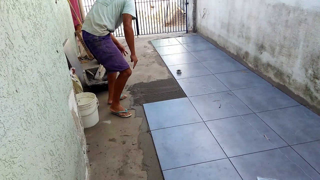 Colocando piso - YouTube
