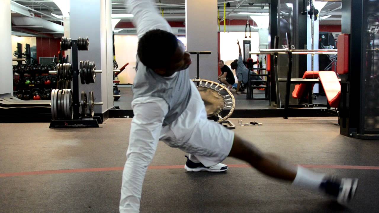 Cam Newton Push-Up T w/ Kick - YouTube