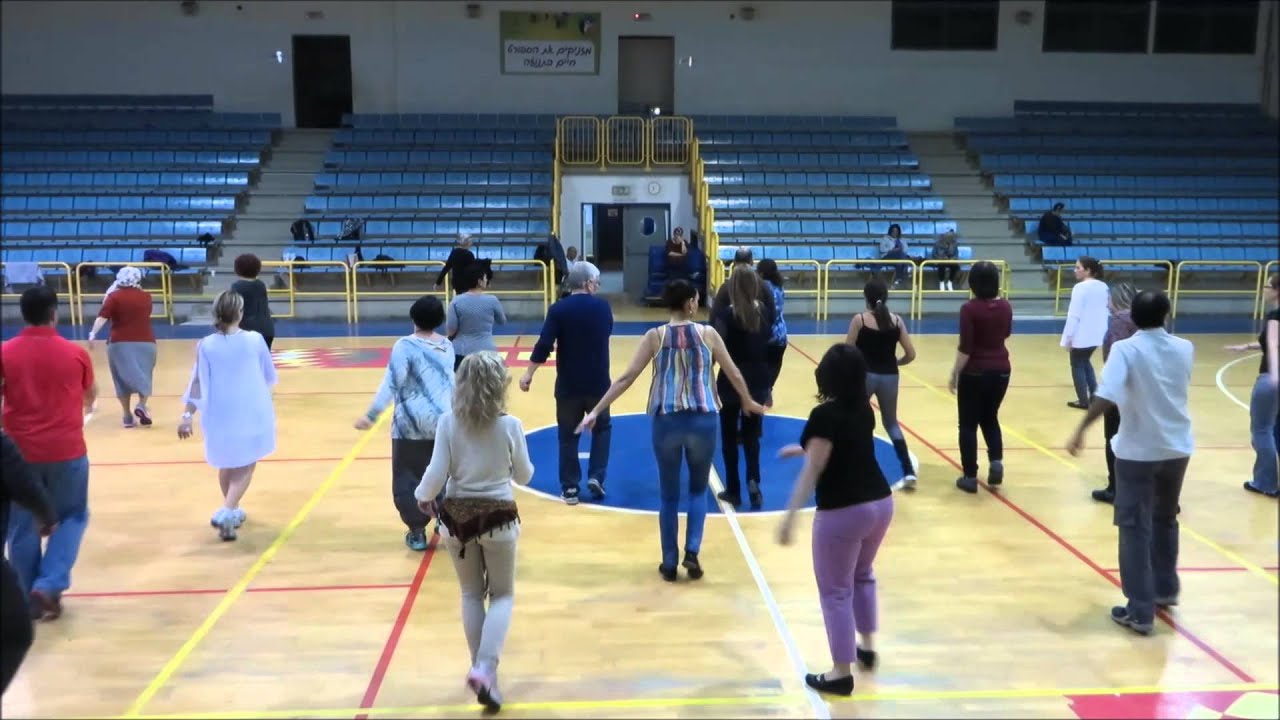 מהפכה של שמחה ריקוד מעגל Mahapecha Shel Simcha Dance - YouTube