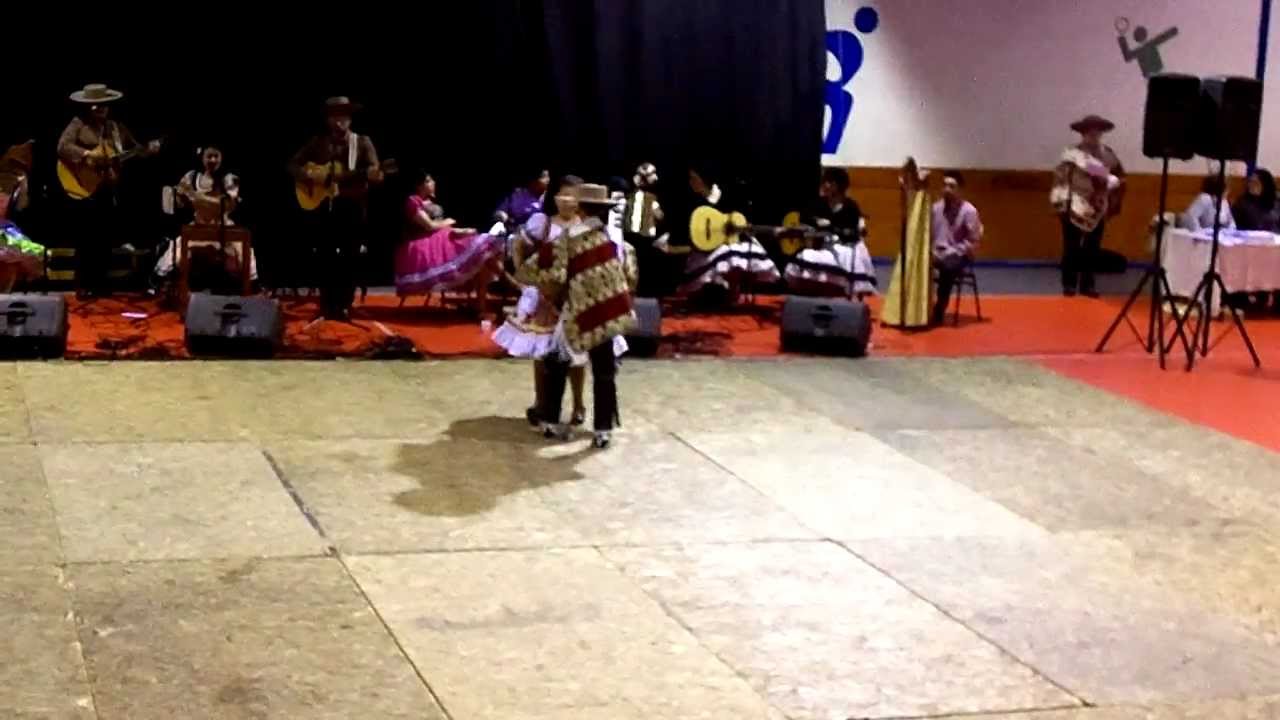 Campeones Regionales De Cueca Junior 2012 - YouTube