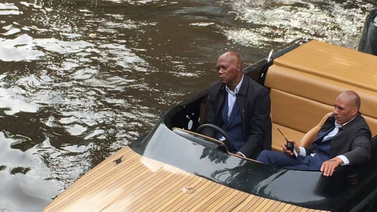 CLIP Hello mr Samuel L Jackson The Hitman's Bodyguard Amsterdam NEW ...