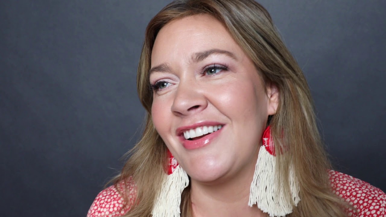 H&S Womanhood Icon: Ashley Reeves - YouTube