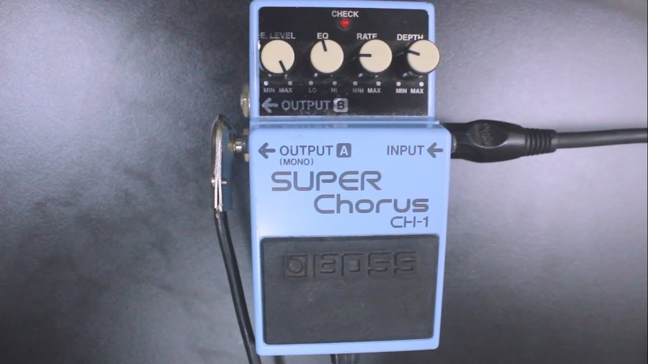 BOSS SUPER Chorus CH-1 pedal demo - YouTube