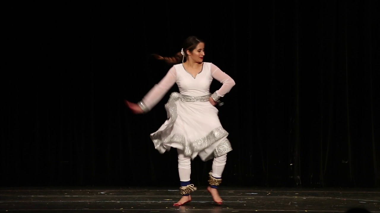 Hey Ganaraya I ABCD 2 I Shivani Badgi - YouTube