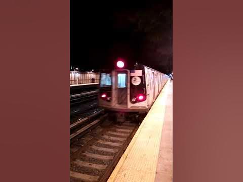 Coney Island Manhattan Bound R160A Q trains Brighton Beach Bound R68A B express train at Avenue ...