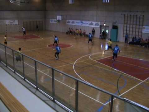 Canestri ad altezza pericolosa!!! - YouTube