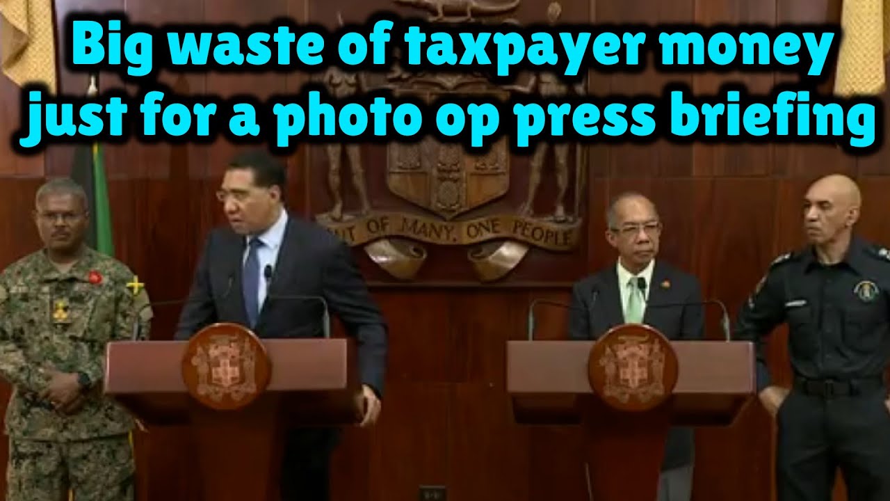 Big waste of taxpayer money just for a photo op press briefing - YouTube