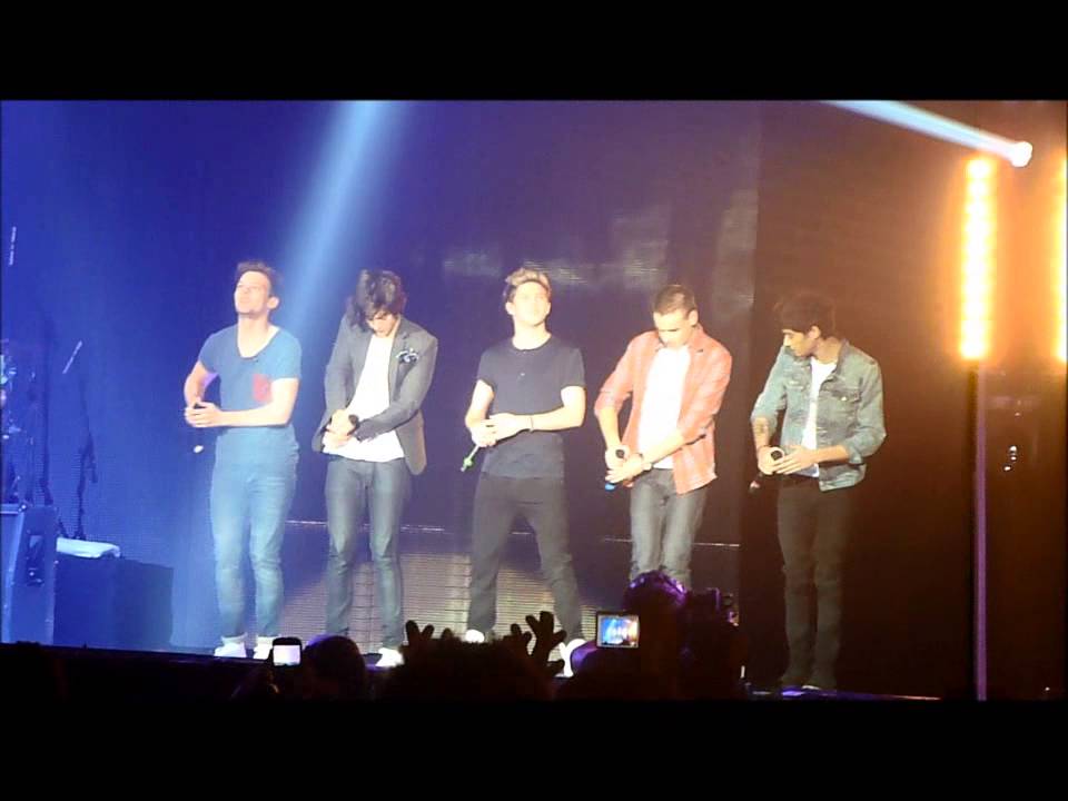 Live While We're Young - One Direction LIVE at Capital Fm's Jingle Bell ...