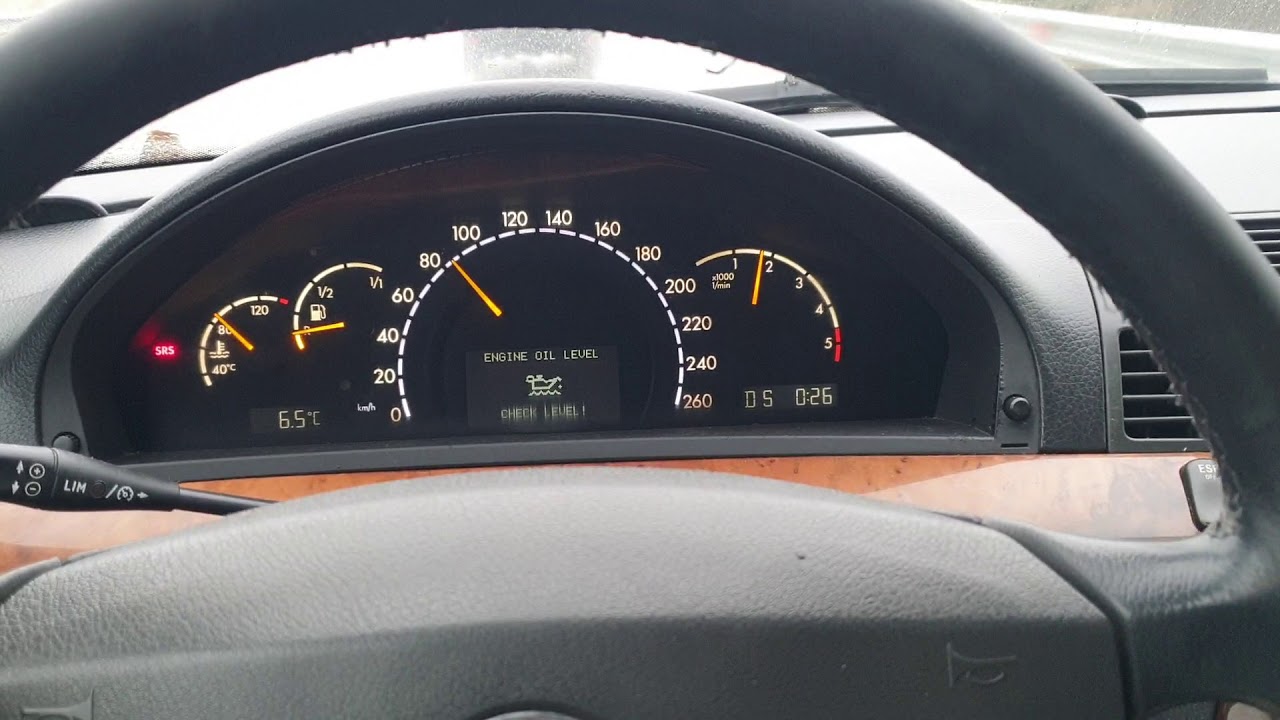 Mercedes w220 s-class s320 3.2CDI ride, shift gears. - YouTube