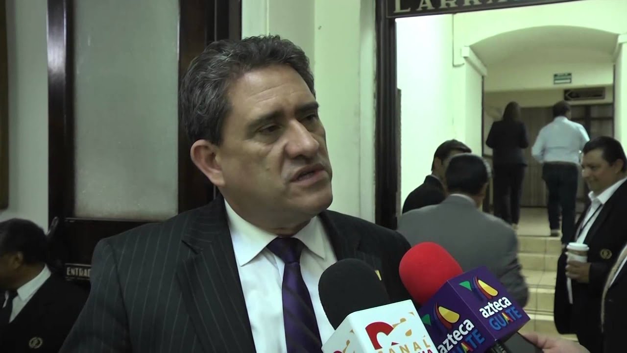 ROBERTO ALEJOS, HERMANO DE GUSTAVO SE REFIERE A SU HERMANO - YouTube