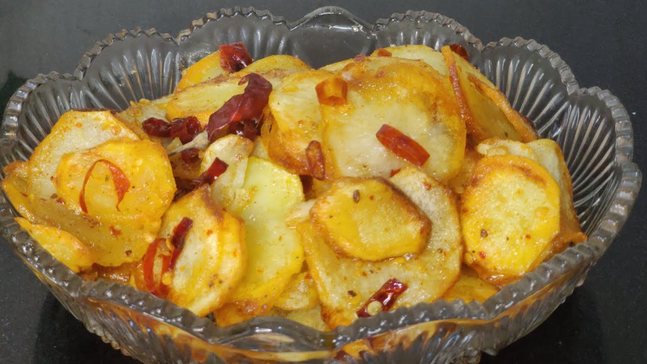 Chilli Potatoes Recipe|Crispy Restaurant Style Chilli Potatoes Recipe ...