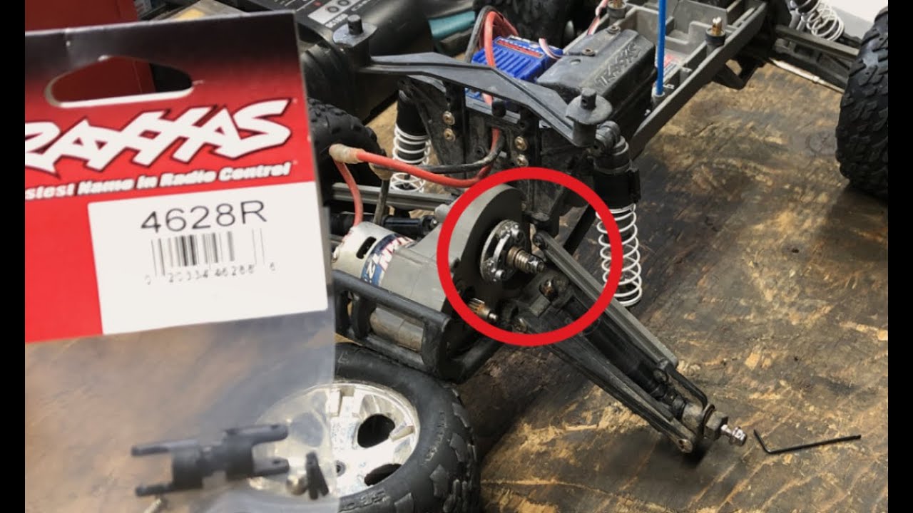 Traxxas Stampede stub axle replacement - YouTube