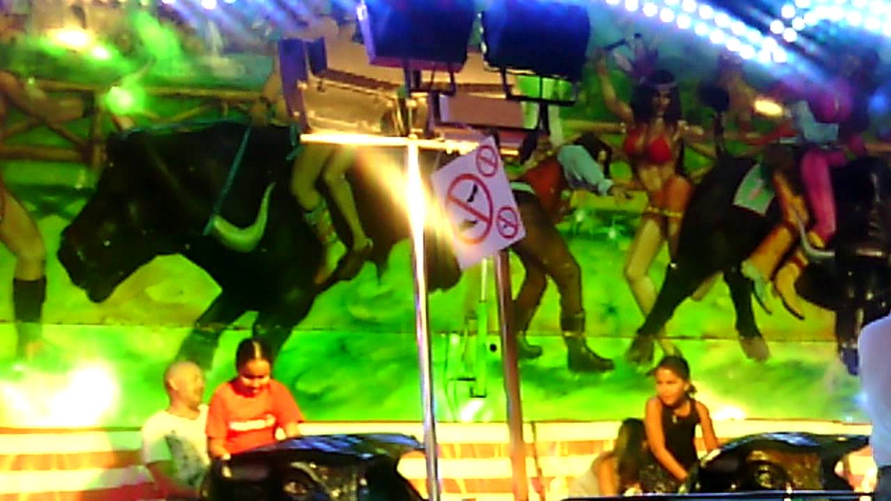 Spanish bull riding - YouTube