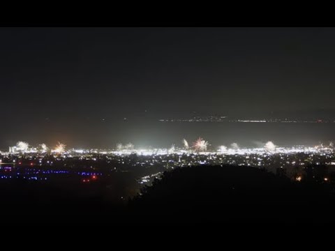new years fireworks Monterey and Seaside 4k Dec 2021 - YouTube