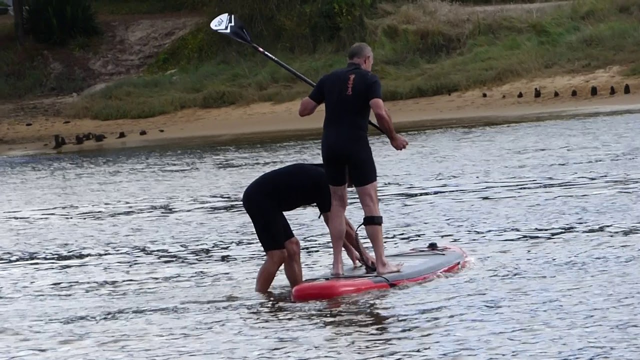 Initiation paddle - YouTube