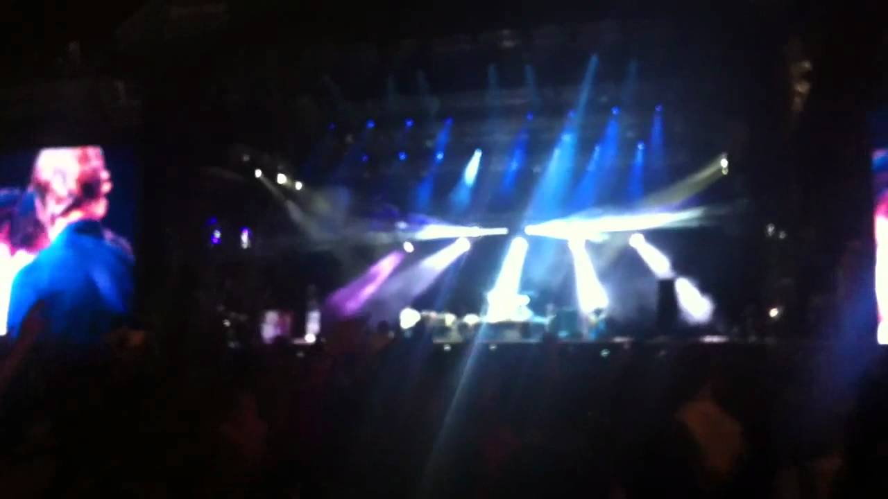 Foo Fighters- Best Of You live @ Oxegen 2011 - YouTube