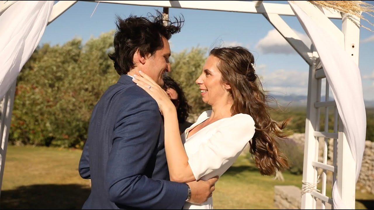 Deborah et Alexis - Film de mariage - YouTube