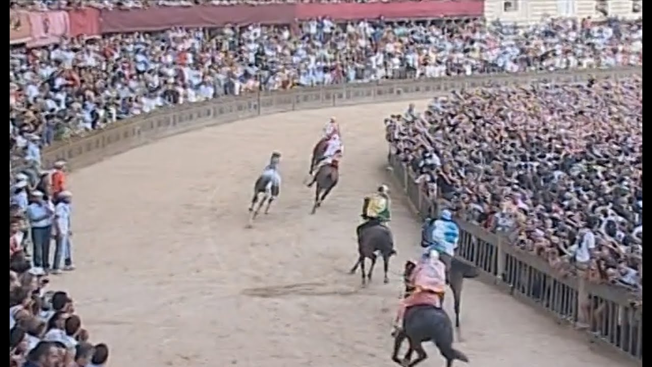 Palio di Siena, Horse Race Italy (16th August 2007) - YouTube