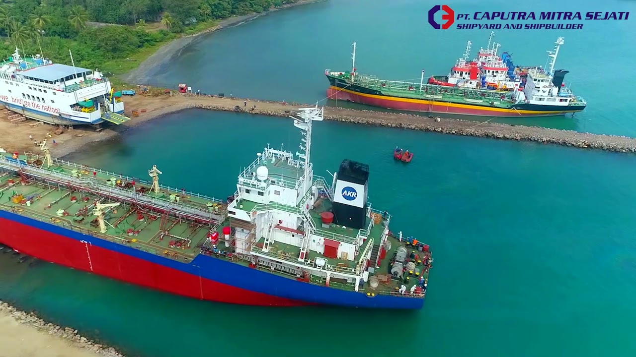 SHORT LAUNCHING PROJECT : DOCKING MT. AKRA 30 - YouTube