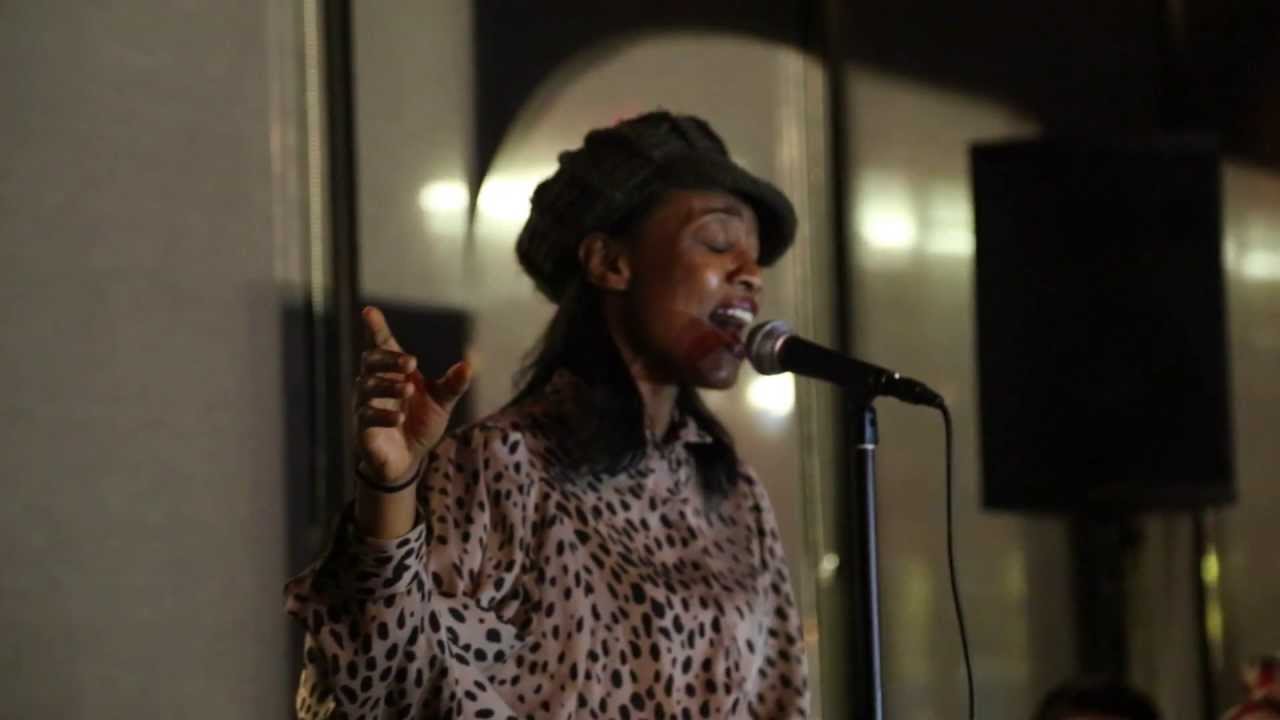 Gold - Beverley Knight #Sessions58 - YouTube
