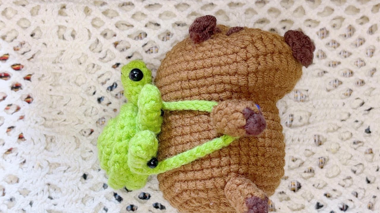 Turtle Capybara - YouTube