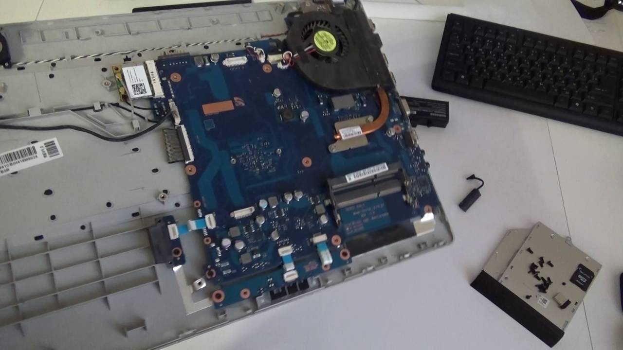 Samsung RV515 - YouTube