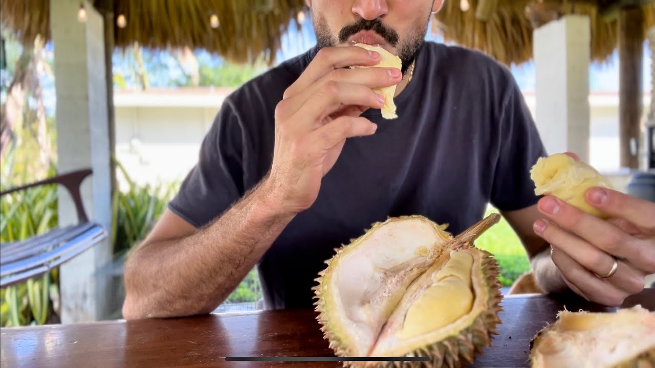 Durian Post Workout Fruit Eating | Daily Pull-up Challenge Vlog Day 15 ...