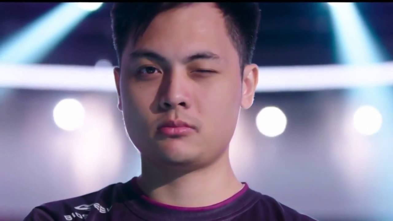 NRG's awkward Overwatch Open outro - YouTube