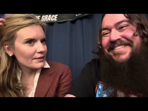 Maggie Grace vs tgb 1.16.26 Abq Comic Con Albuquerque New Mexico USA The Ground Beneath sucks 