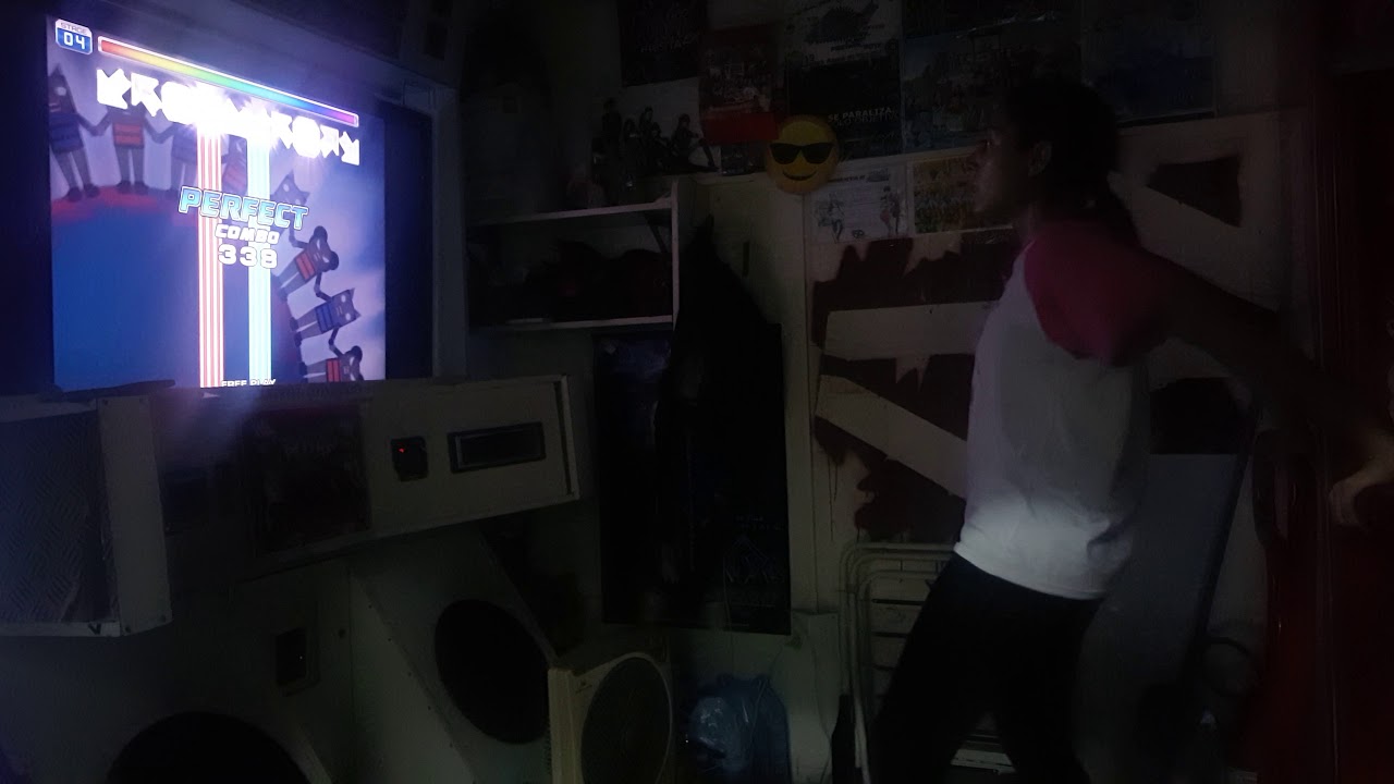 LARA VICTORY - Phantom D20 - YouTube