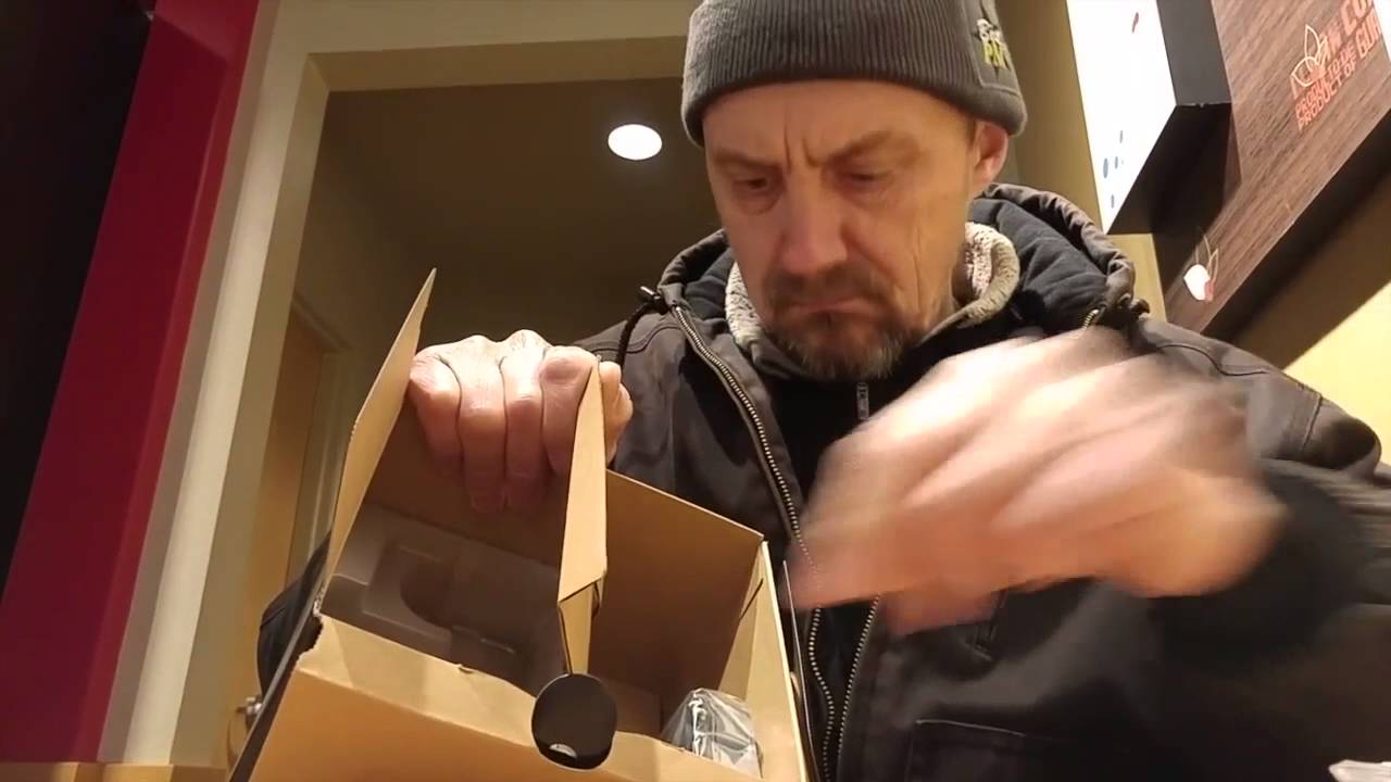 Firs Look/Unboxing: Panasonic Lumix FZ-300 - YouTube