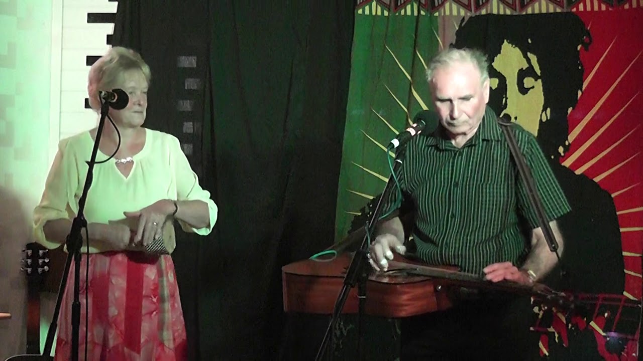 Ron & Pat Keedy. Whats The Matter With The Mill. - YouTube