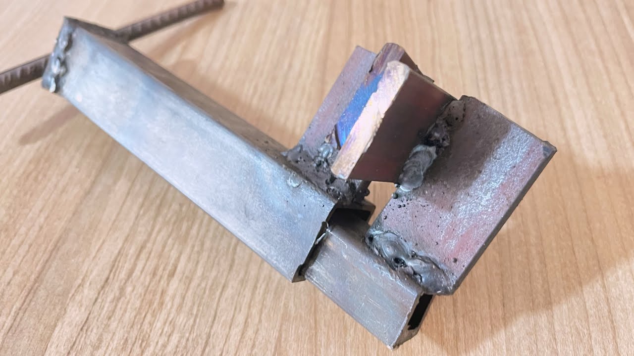 Making a simple and practical iron tool, iron clamp - YouTube