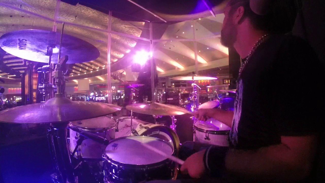 Candlebox Far Behind David Lynam drum cam - YouTube