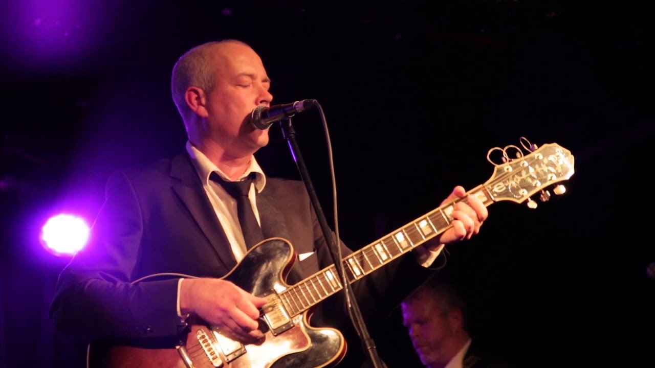 Clay George at Logan's Pub: Cherry Bank Hotel - YouTube