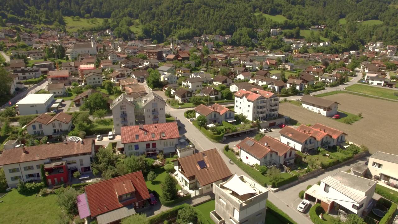 Untervaz aus einer anderer Perspektive - YouTube