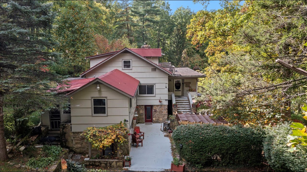 146 Chestnut Walk Drive, Waynesville NC - Listed by Jordan Lockaby ...