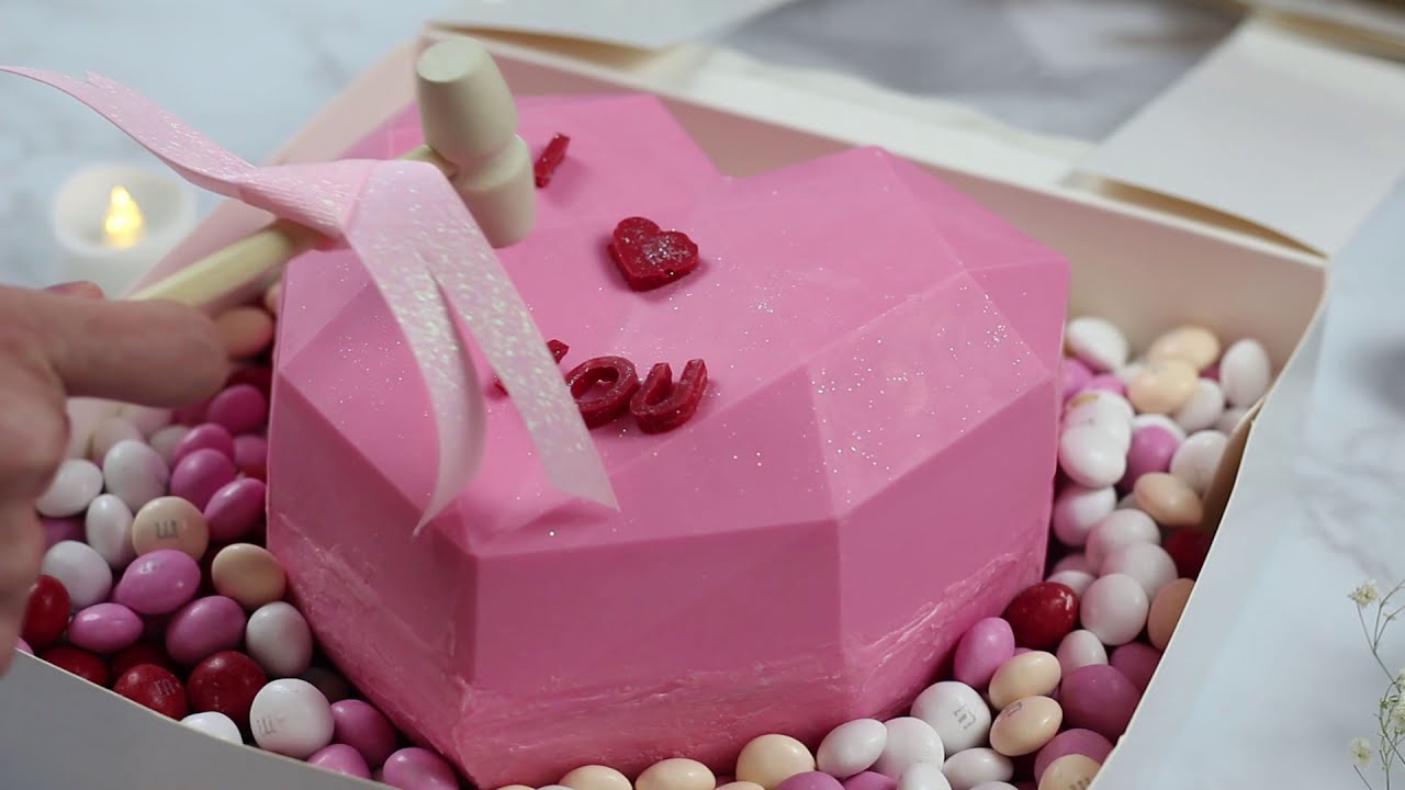 Trending Breakable Chocolate Heart DIY/ Smashable Heart | Weekly Bakes ...