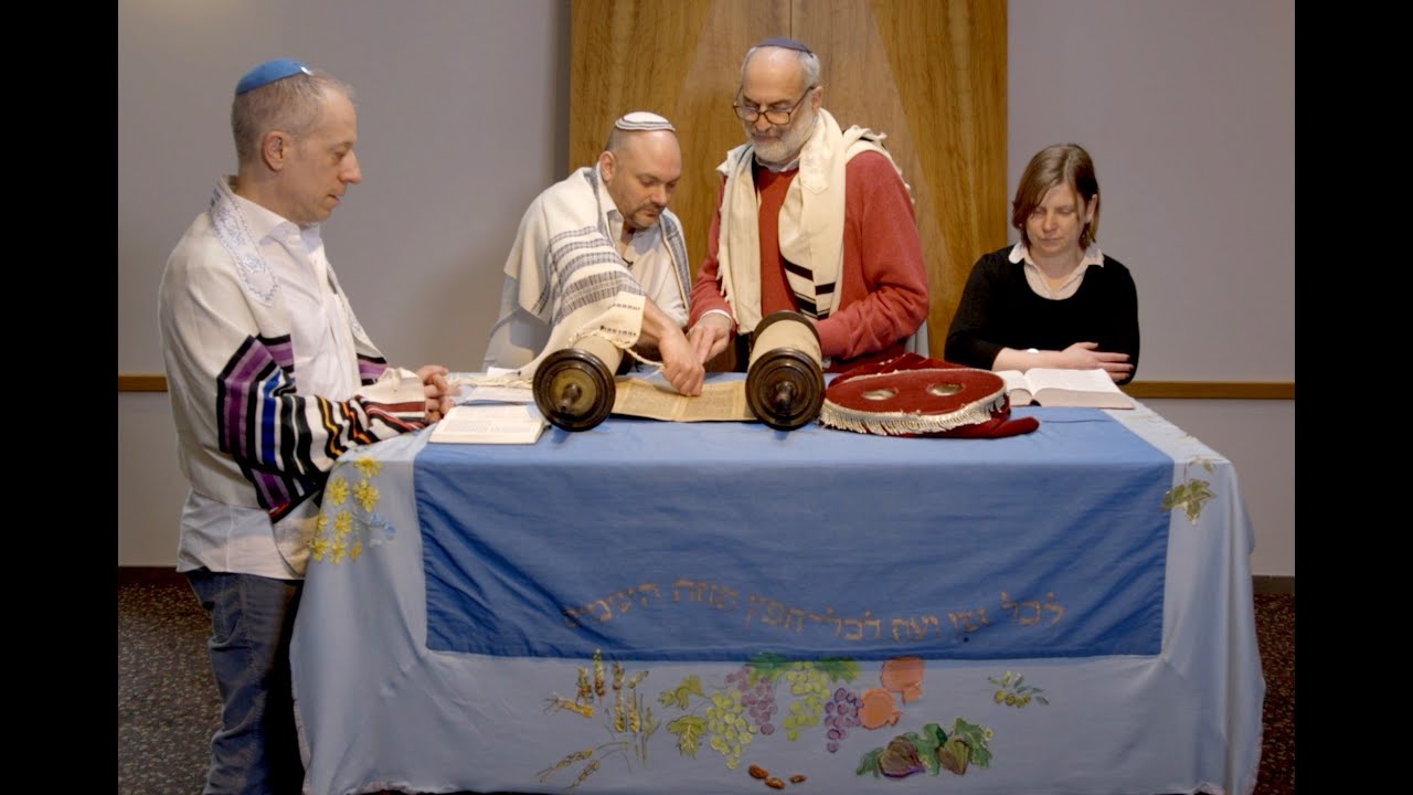 How to have an Aliyah - what to do and say - YouTube