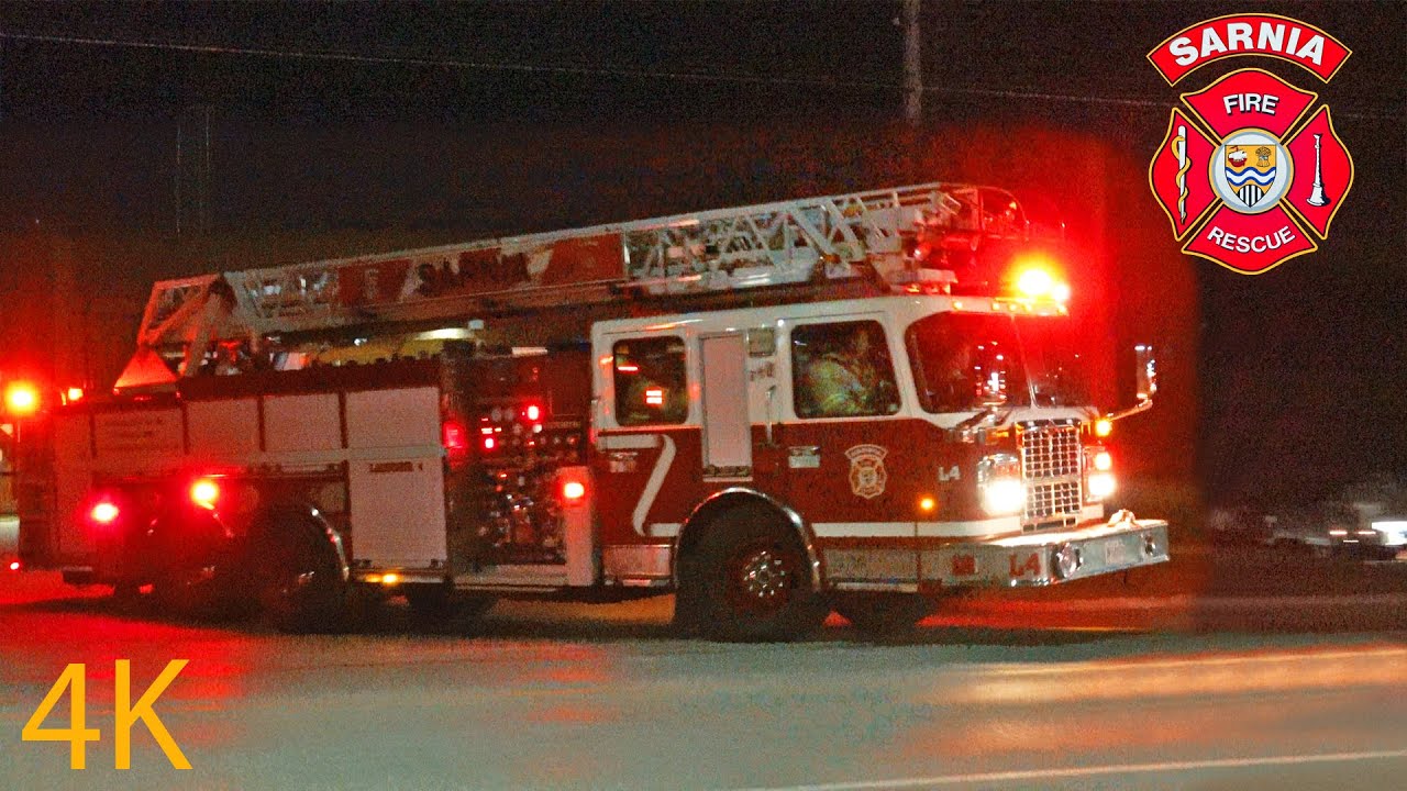 Sarnia Fire - L4 Responding - YouTube