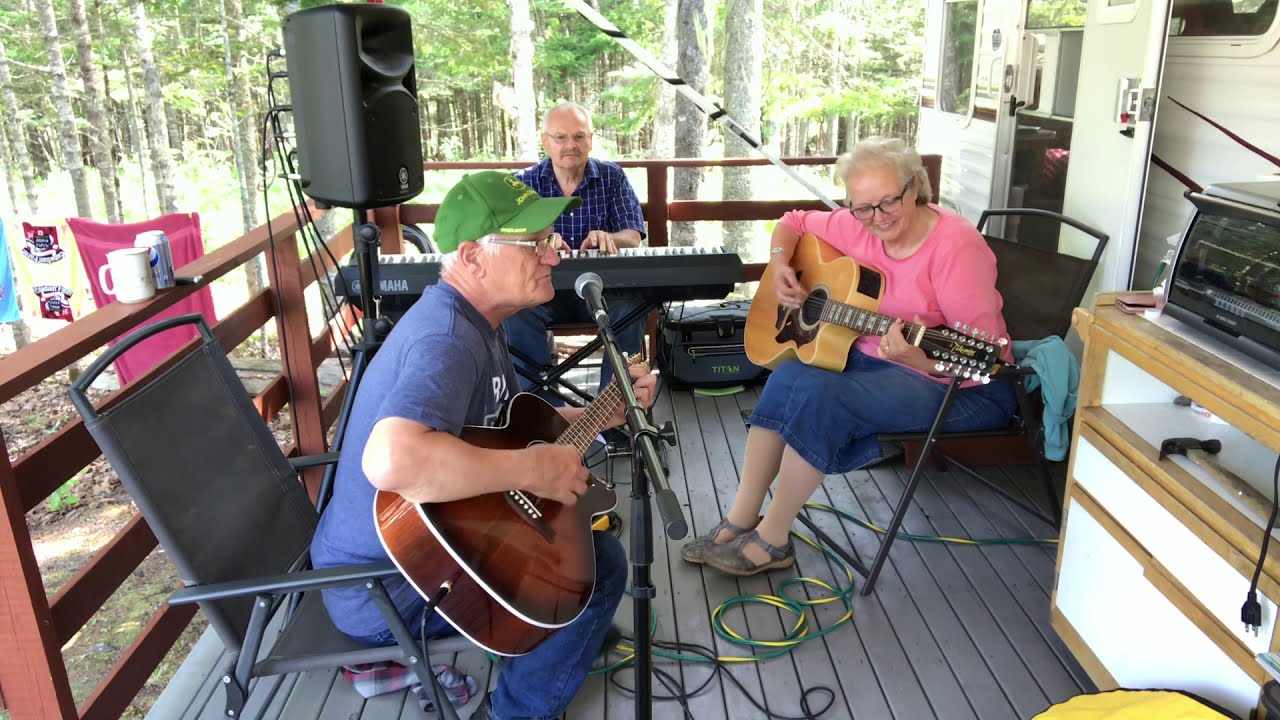 Dawn Dawn “Jamin at Frank & Marg Lunn’s @ Beulah “ - YouTube