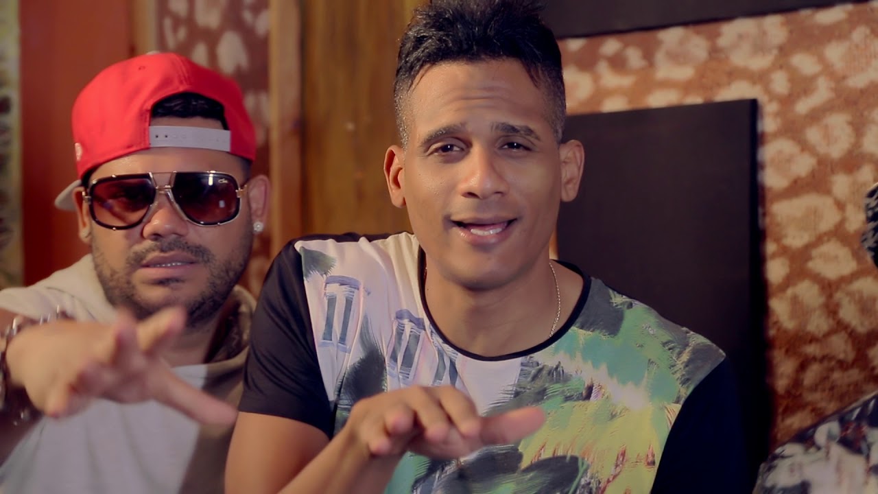 SIN TI NO SE VIVIR... CHRISTIAN Y REY FT PAPI LACHO - YouTube