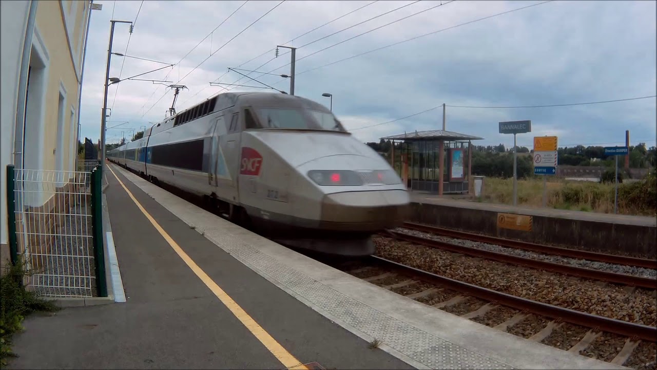 Des TGV et TER sur la ligne Quimper Lorient - YouTube