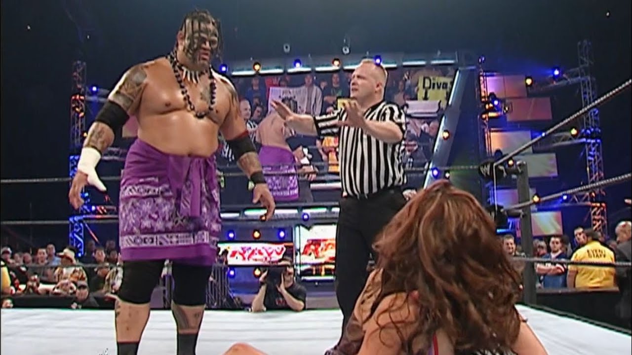 Maria vs Umaga — Man vs Woman Match: WWE November 6, 2006 HD (John Cena ...