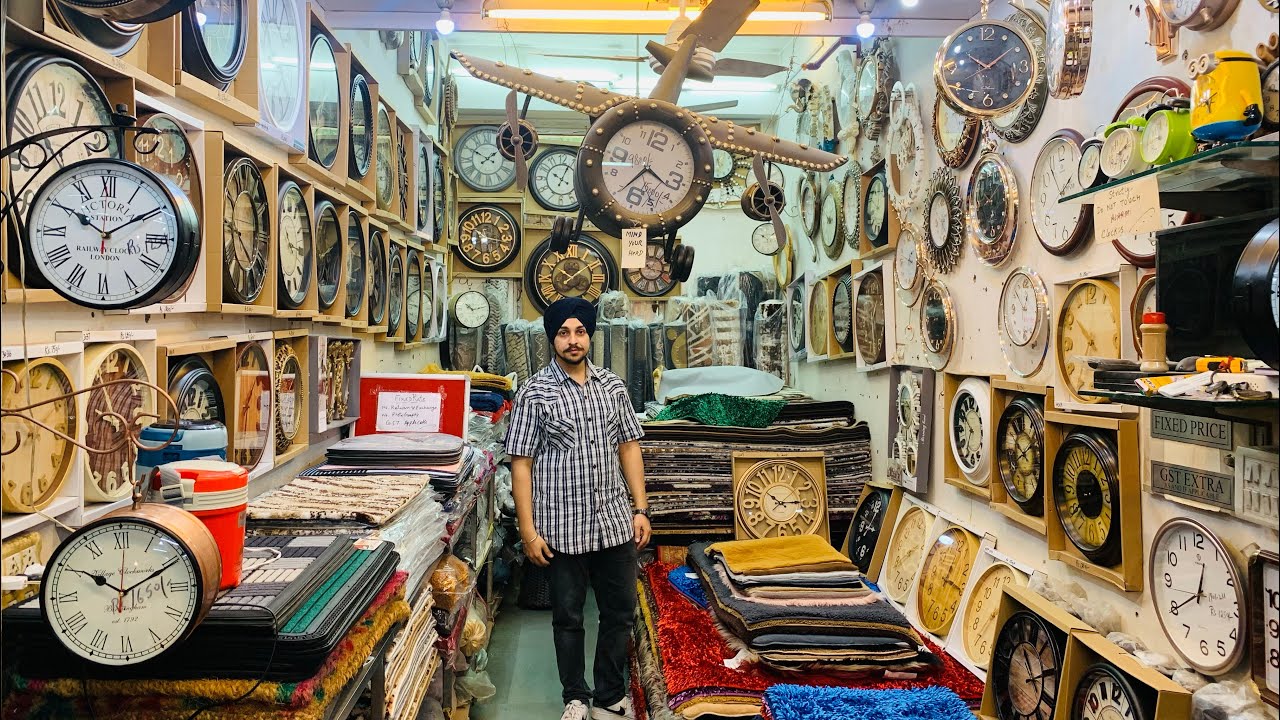 WALL CLOCKS AND DOOR MATS FOR YOUR HOME| PANCHKUIYAN MARKET | - YouTube